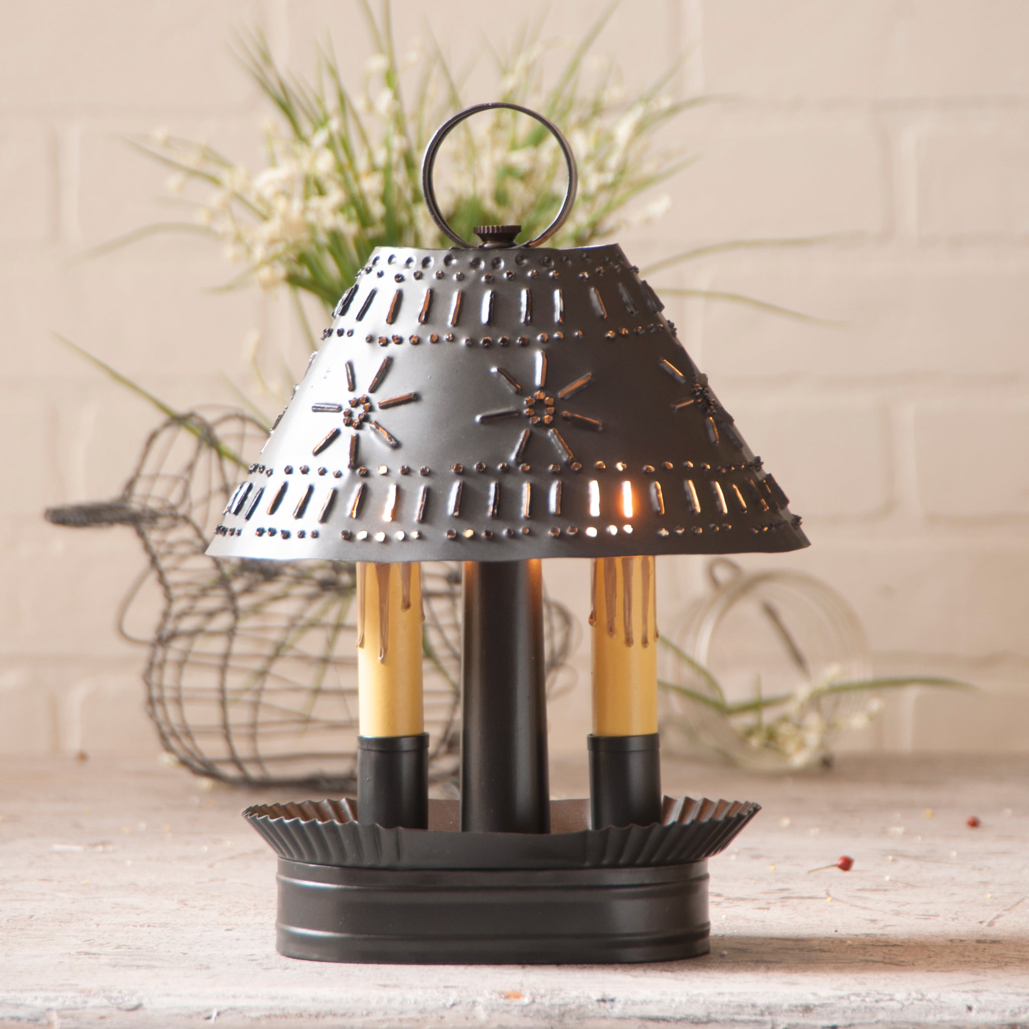 Accent Lights – Irvin's Tinware